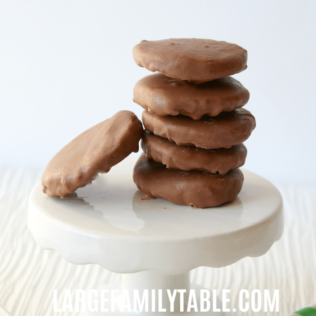 Keto Thin Mints - Large Family Style | Largefamilystyle.com